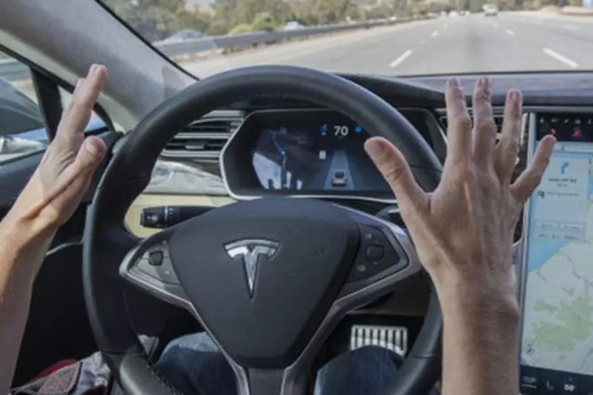 Tesla jout ta dat Autonome Tech Level 5 dit jier net komt 23931_10