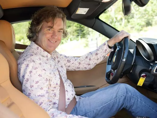 Isto é o que James May pensa sobre o novo Top Gear 2402_1