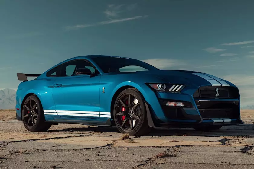 2020-2021 Ford Shelby GT500 Mustang przedni kąt widzenia