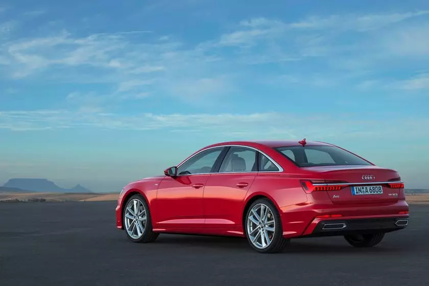 2019 Audi A6 Nlebanya anya mbụ: Teknụzụ na-aga n'ihu na ngalaba na-anwụ anwụ 24109_13