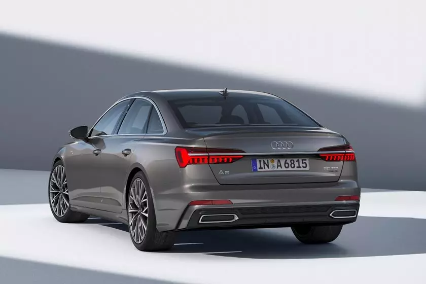 2019 Audi A6 Nlebanya anya mbụ: Teknụzụ na-aga n'ihu na ngalaba na-anwụ anwụ 24109_3