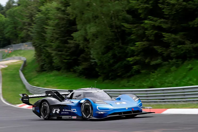 Volkswagen ID.R Gunning Fir New Goodwood Record 24165_5