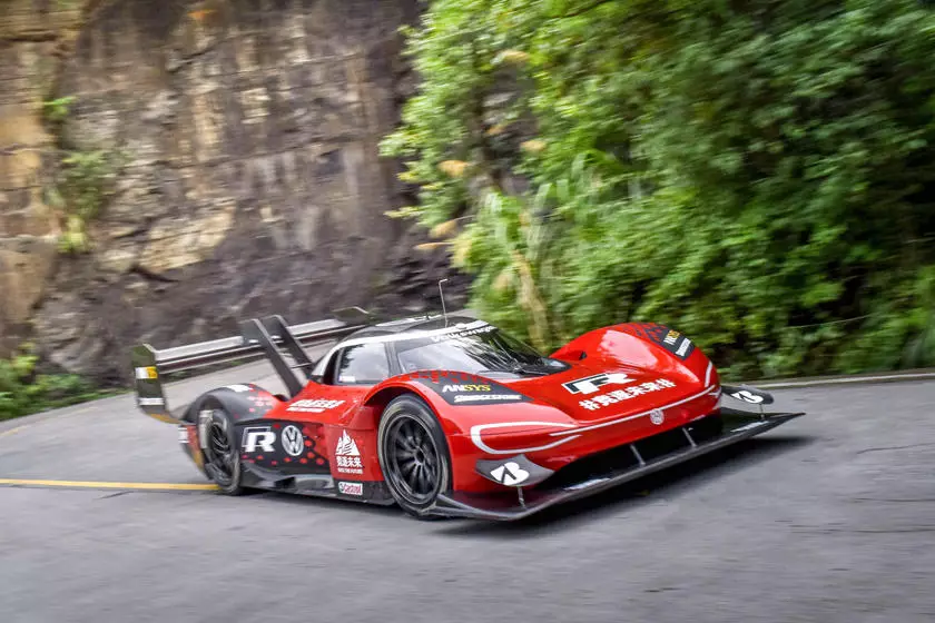 Volkswagen ID.R Gunning For New Goodwood Record 24165_8