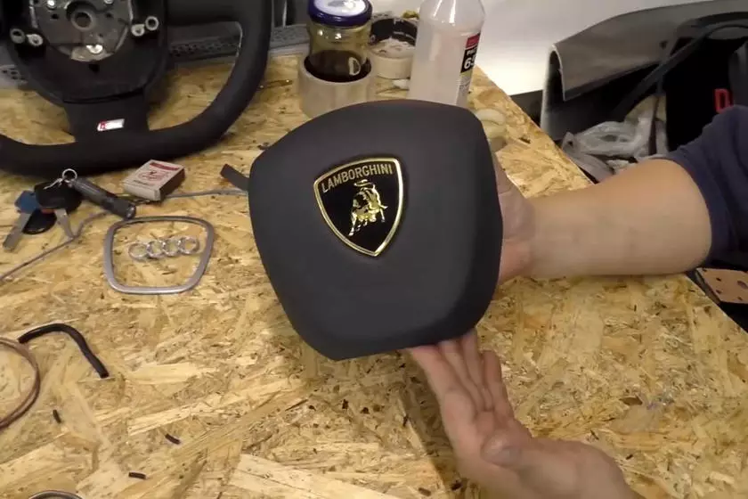 דעם Lamborghini Gallardo איז איינער פון די מערסט ספּעקטאַקיאַלער רעפּלאַקאַז איר וועט אלץ זען 24262_5