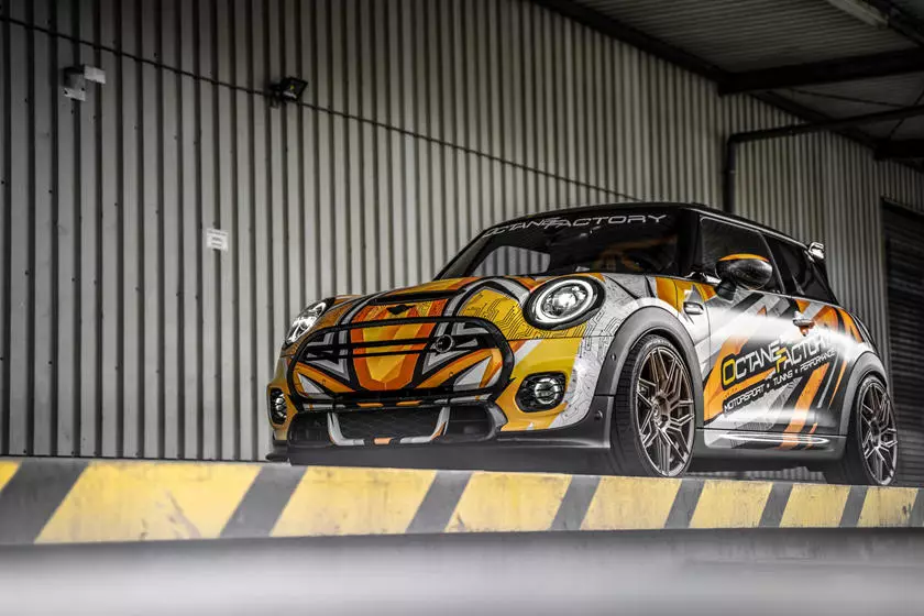 Mini Cooper SE electric primește o schimbare hardcore 24281_5