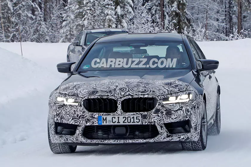 Älä huoli, uudessa BMW M5:ssä ei ole massiivista säleikköä 24315_2