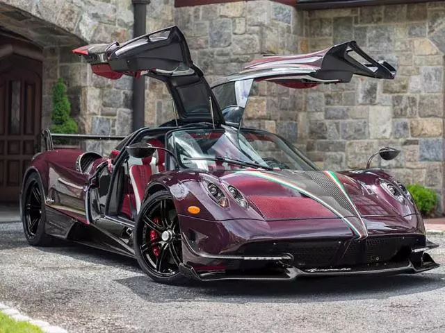 Iyi Pagani Huayra BC Nibintu bitukura-Carbone 2437_1