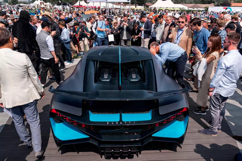 Zadní část Bugatti Divo 2018