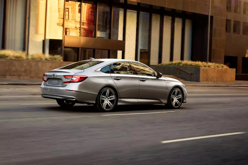 2021 Honda Accord Ifika Ndi Chatsopano Chatsopano Koma Palibe Pamanja 24494_7