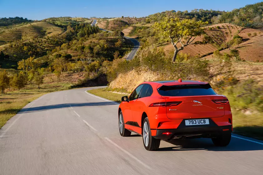 Jaguar I-Pace z widokiem z tyłu 2019-2020