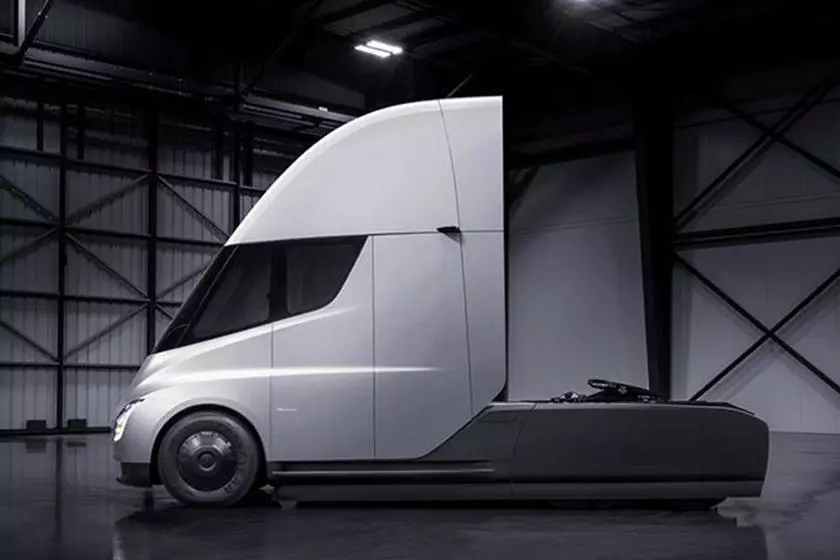 Elon Musk szerint a Semi „valószínűleg” jövőre érkezik 24559_5