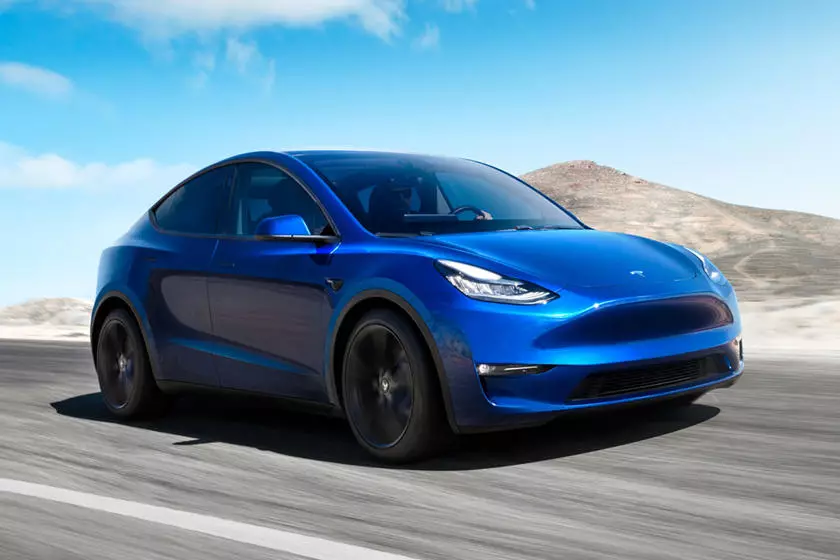 2021 Tesla Model Y set forfra