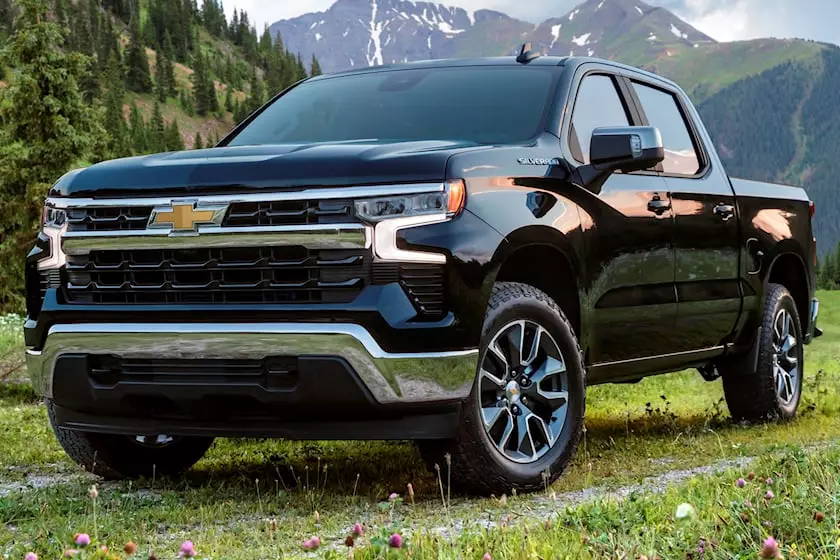 2022 Chevrolet Silverado 1500 Imbere-Impera