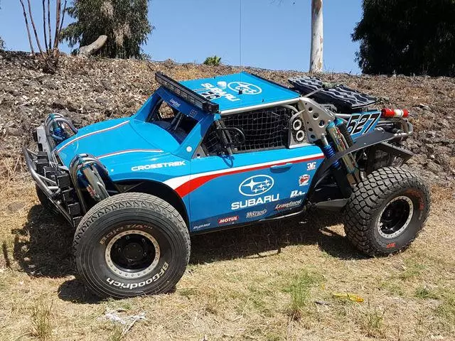 Este rudo Subaru Crosstrek correrá na Baja 500 2478_1