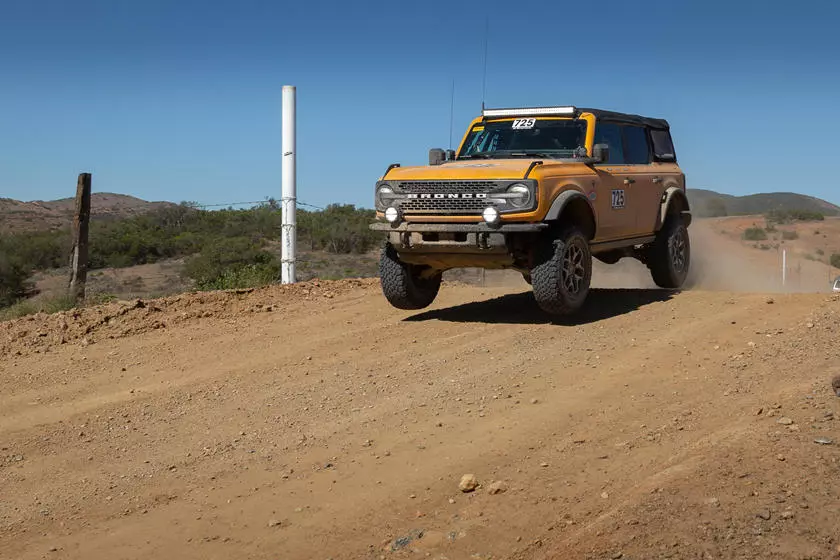 Ford predstavlja prekidače iznad glave za Bronco 2021 24852_7