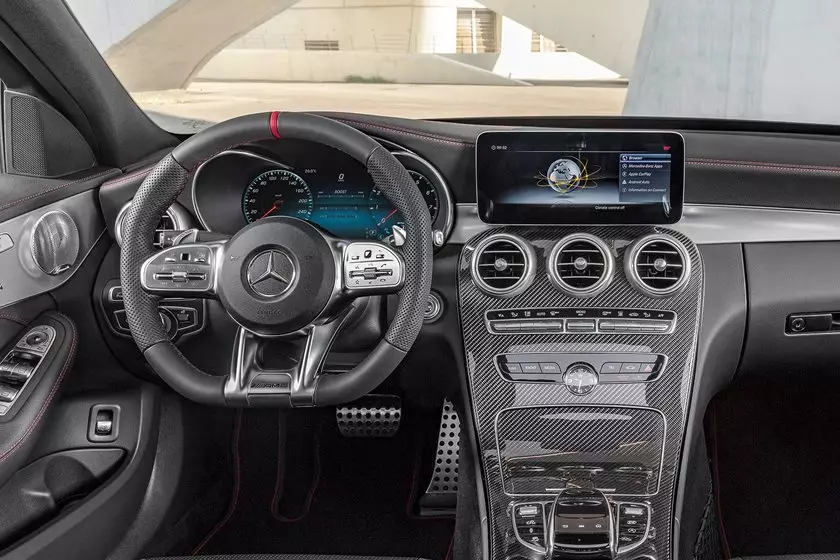 2019 Mercedes-AMG C43 potentzia gehiagorekin eta teknologia gehiagorekin iristen da 24902_24