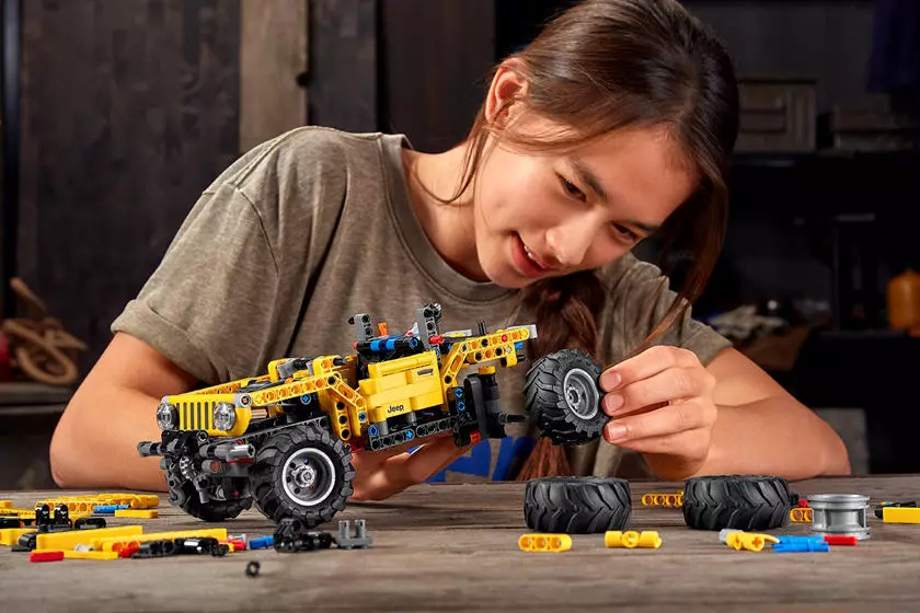 Jeep Wrangler Otomobîla Teknîkî ya Lego ya Herî Zehmet e 24931_3
