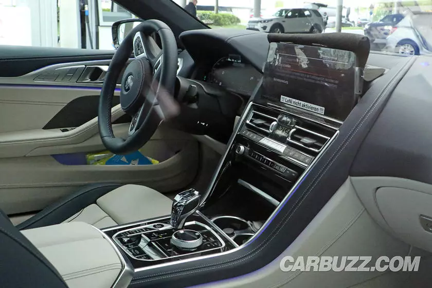 Eche un vistazo al interior del nuevo BMW Serie 8 Cabrio 24998_5