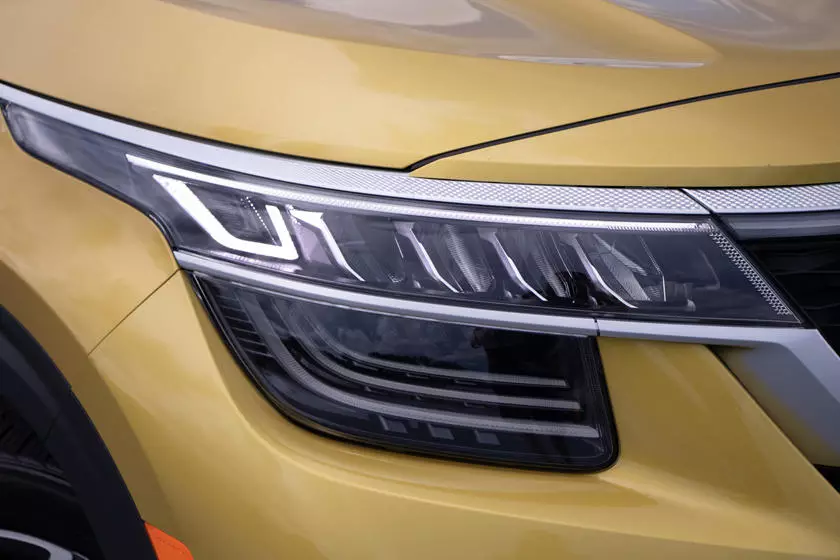 2021 Kia Seltos Headlamp