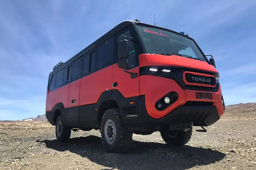 Lernen Sie den härtesten Offroad-Bus der Welt kennen 25111_5