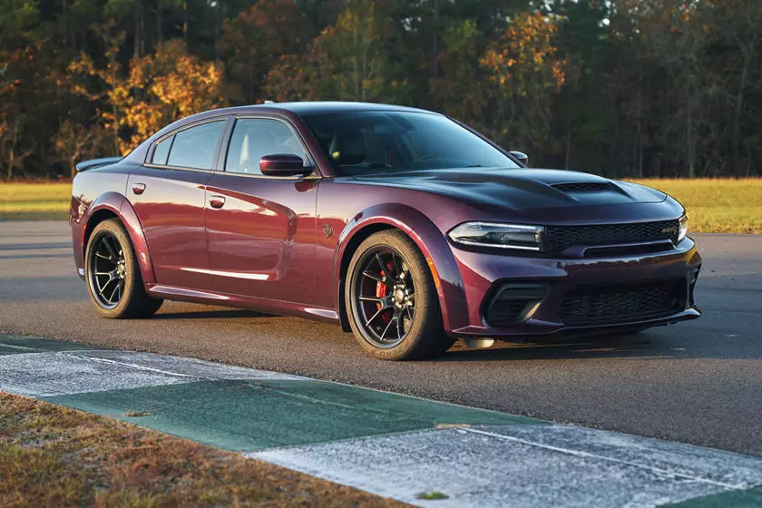 2021 Dodge Charger SRT Hellcat Nazari na Farko: Tarzoma ta Redeye 25113_1