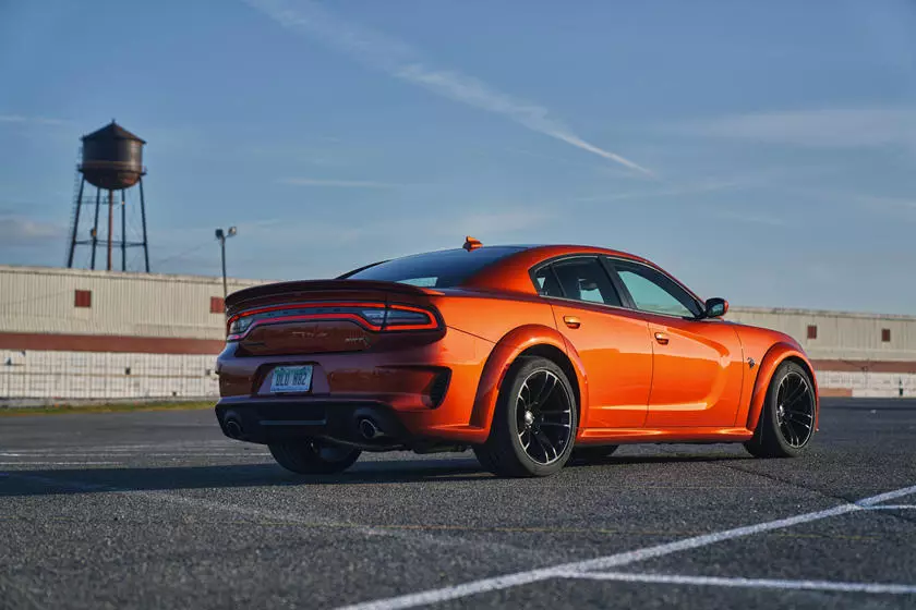 2021 Dodge Charger SRT Hellcat Nazari na Farko: Tarzoma ta Redeye 25113_30