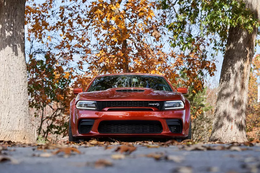 بررسی اولین درایو Dodge Charger SRT Hellcat 2021: A Redeye Riot 25113_6