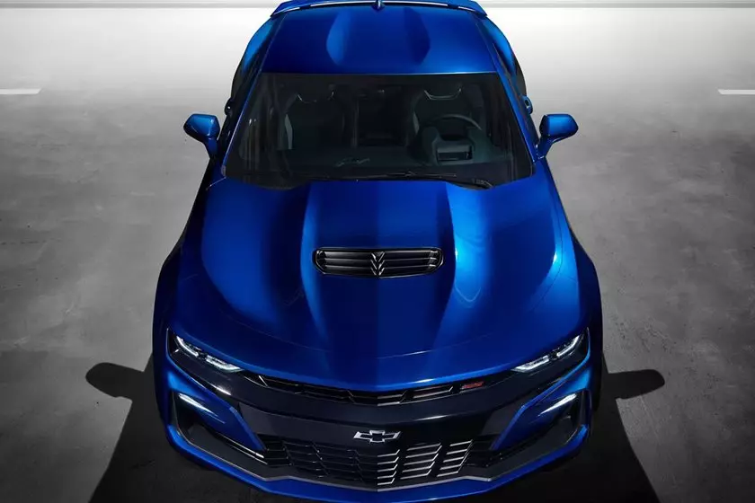 Chevrolet Camaro מאַנואַל אָפּציע איז טויט איידער אָנקומען 25118_7