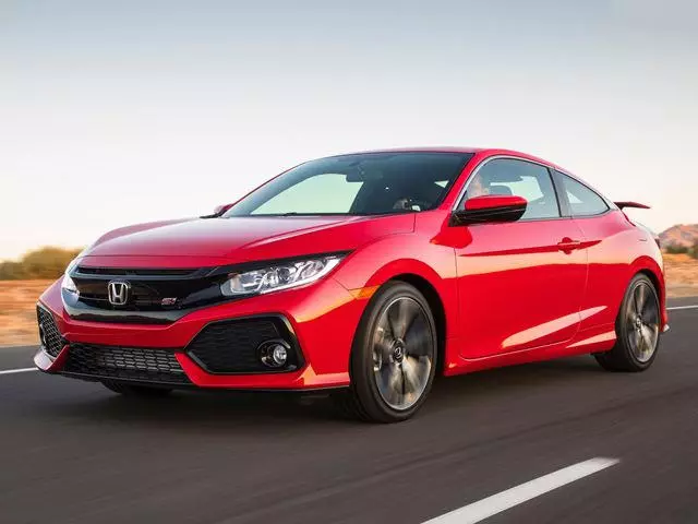 Honda Civic Si ဝယ်ယူသူများသည် Turbocharger အတွက် စိုးရိမ်သင့်ပါသလား။ 2514_1