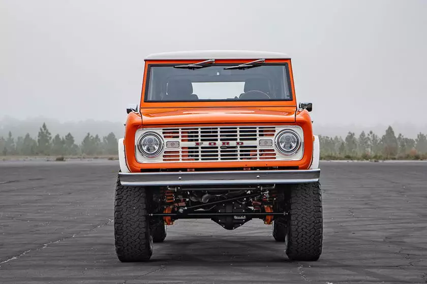 Ky Ford Bronco i vjetër do ta bëjë Ferrarin e fqinjit tuaj të duket i lirë 25176_8