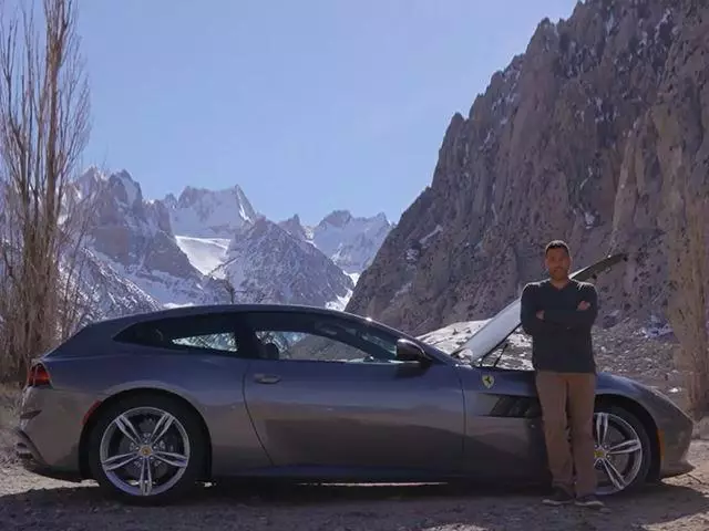 Кантип Ferrari Астон Мартинге караганда жакшыраак Гранд Турерди курду 2517_1