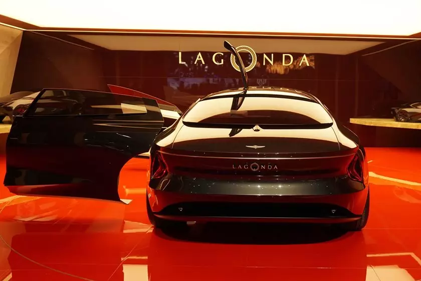 Aston Martin Lagonda Vision Concept Previews Ultra-Luxury Sedan 25263_6