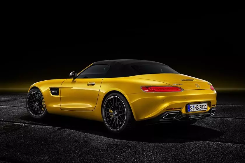 Изцяло новият 2019 Mercedes-AMG GT S Roadster пристига с 515 конски сили 25295_9