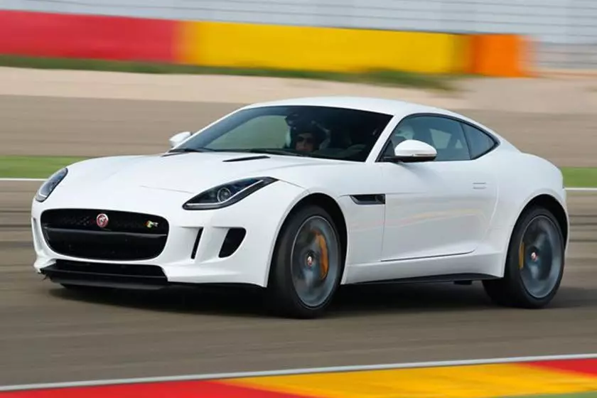 Jaguar Design Chief buru amụma na V8 nwere ọdịnihu