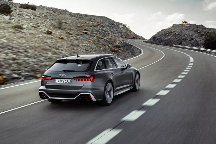 2021 Audi RS6 Gyrru Golwg Cefn