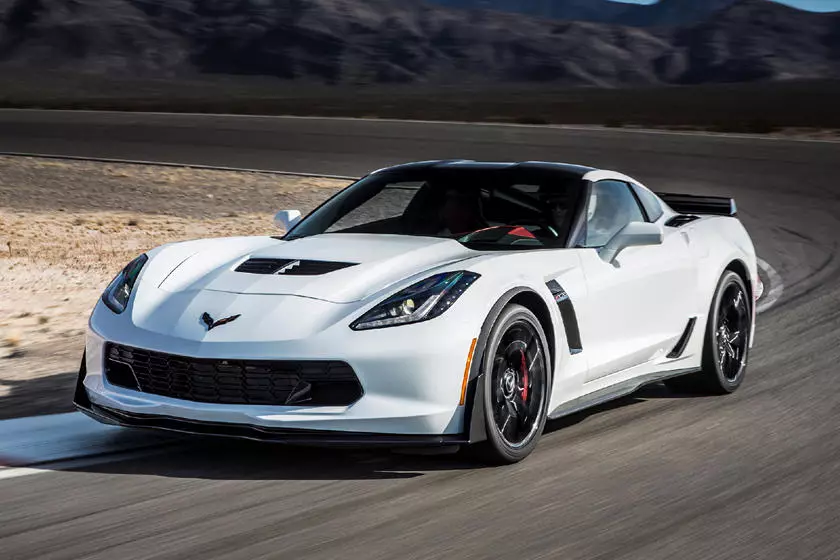 2014-2019 Chevrolet Corvette Stingray Coupe Front View Driving