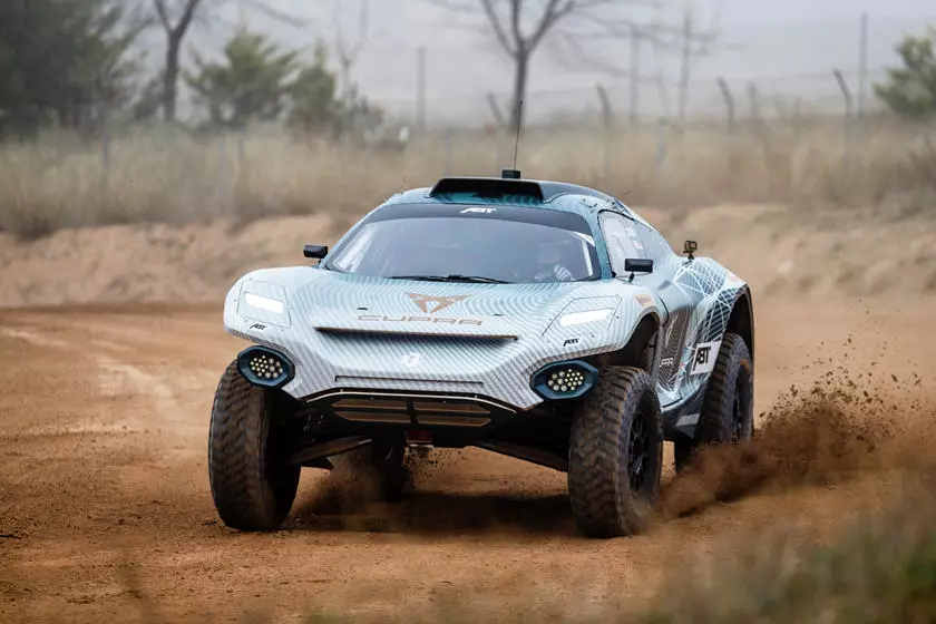 Lotus ehitab elektrilist offroad võidusõitjat 25452_5