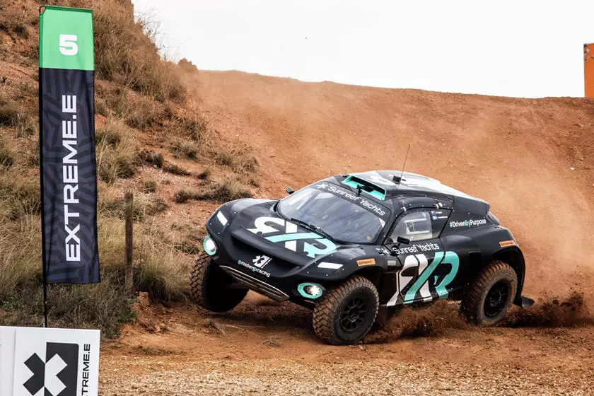 Lotus Elektrikli Offroad Racer qurur 25452_9