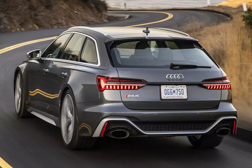 Δείτε πώς το νέο Audi RS6 Avant τραβάει στα 185 mph 25607_2