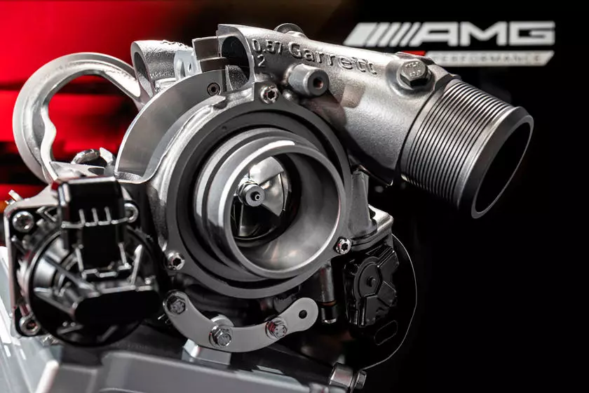 Mercedes-AMG жаңа E Performance брендін көрсетеді 25663_11