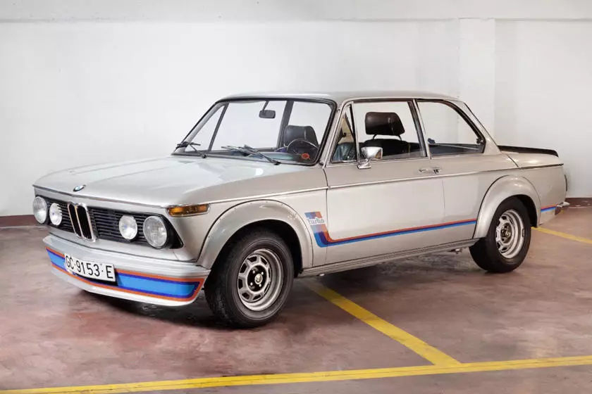 Ako sa BMW radu 3 stalo legendou ciest 25775_2