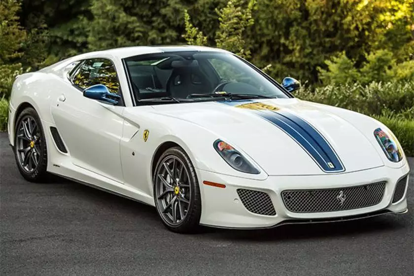 Lenei Ferrari 599 GTO Aulelei o lo'o Na'o le Fa'aisi mo ni Ta'avale Lelei