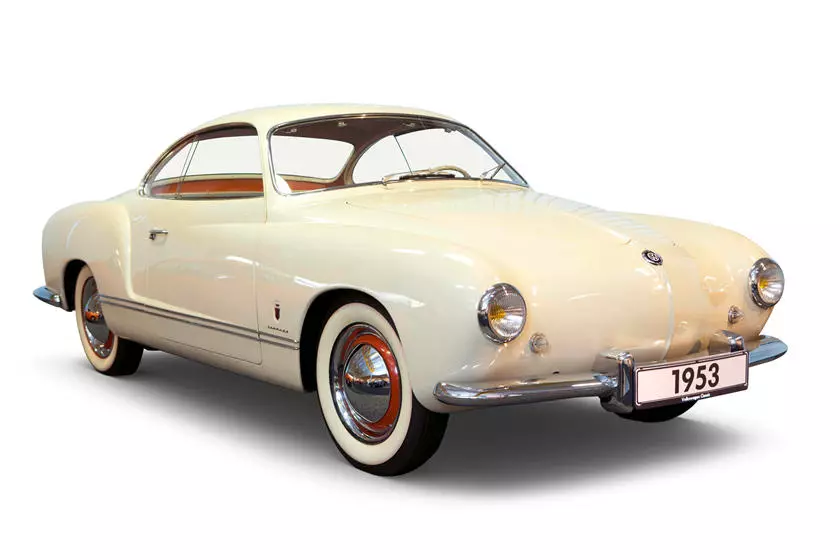 I-Karmann Ghia isajongeka intle kwiminyaka engama-65 kamva 25854_1