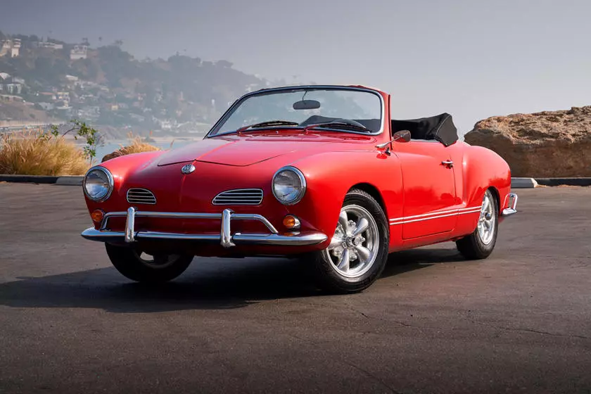 Der Karmann Ghia sieht auch 65 Jahre später immer noch wunderschön aus 25854_7