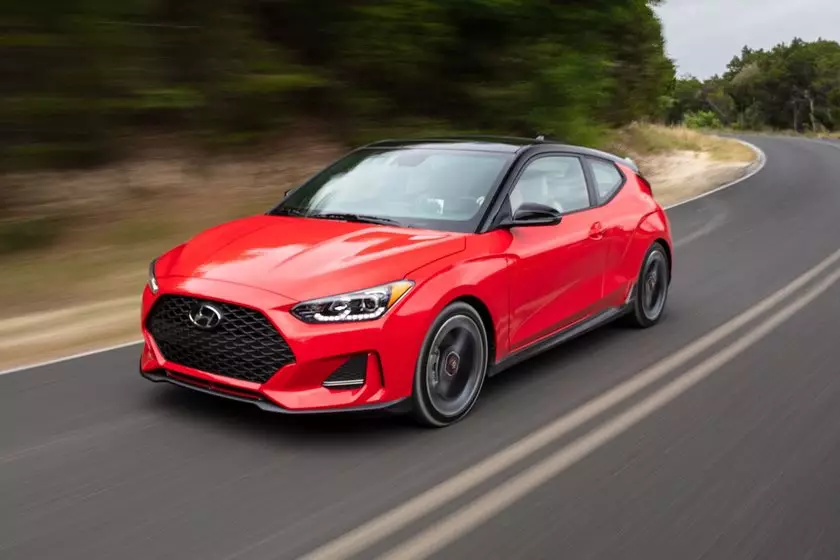 Men Konbyen Hyundai Veloster 2019 la pral fè w tounen 25925_11