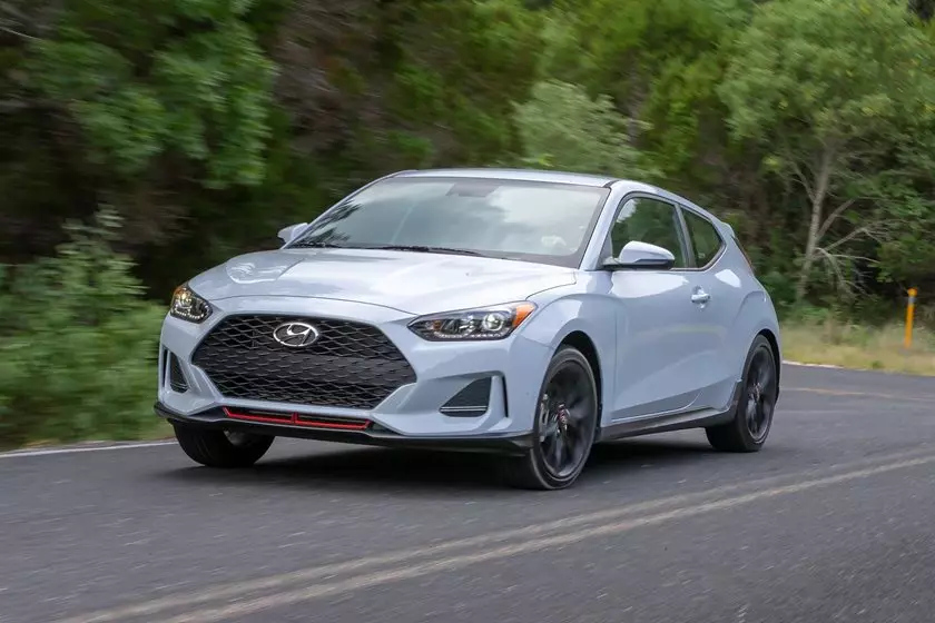 Izi ndi Zingati Hyundai Veloster ya 2019 Idzakubwezerani Bwino 25925_6