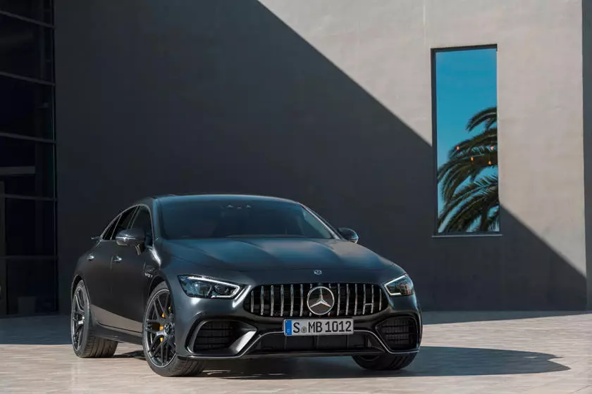 Wannan na iya zama farkon kallonmu ga Mercedes-AMG GT 73 26049_4