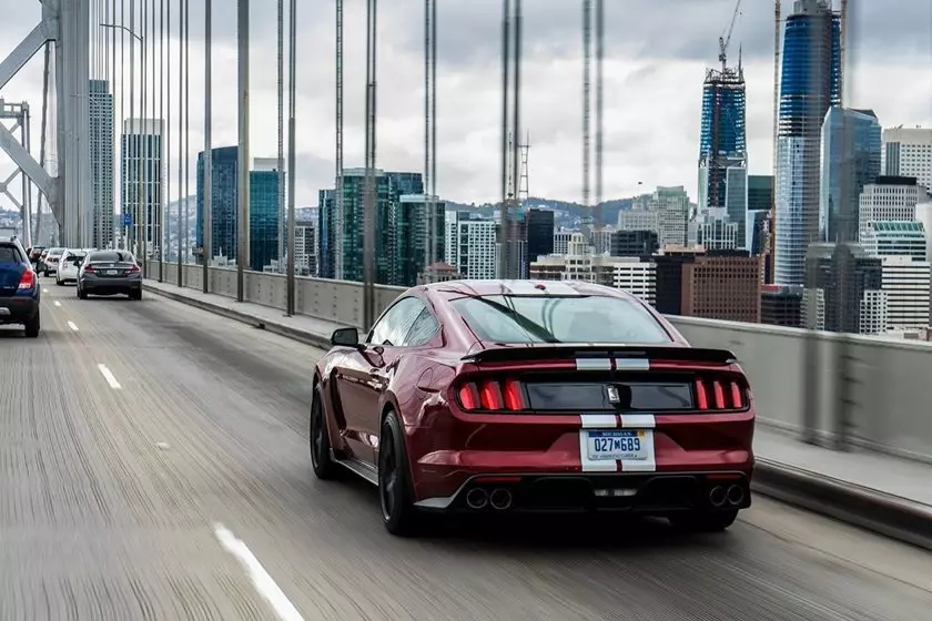 Er þetta sönnun þess að Ford Mustang Shelby GT500 er að verða 10 gíra sjálfskiptur? 26145_8