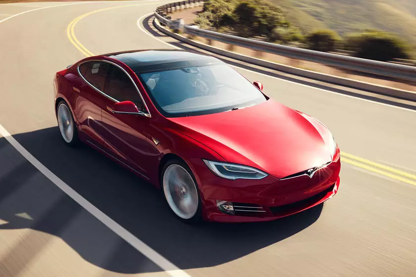 2017-2020 Tesla Model S Pemanduan Pandangan Hadapan