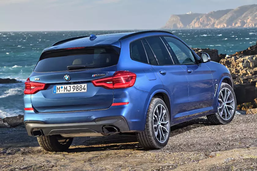 2018-2020 BMW X3 Galinis vaizdas